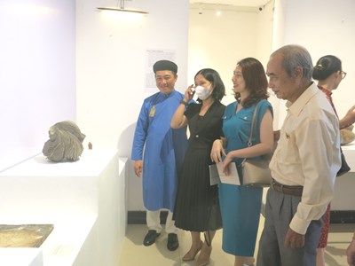 Enjoying Japanese pottery through the exhibition "Yakishime - Earth ...