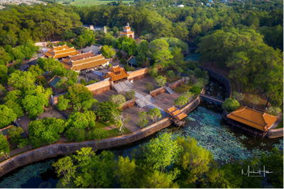 Culture and architecture as seen from heritage and heritage of Hue
